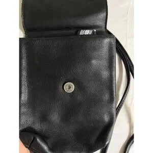 Harley-Davidson | Bags | Harley Davidson Black Pebbled Leather Fringe ...
